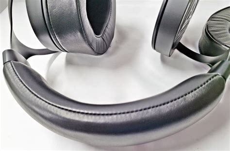 Monoprice Monolith M1070 Planar Headphones Review