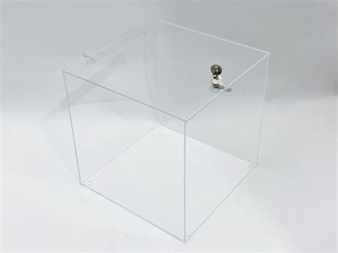 Clear Acrylic Boxes W Cam Lock Lid Museumboxes