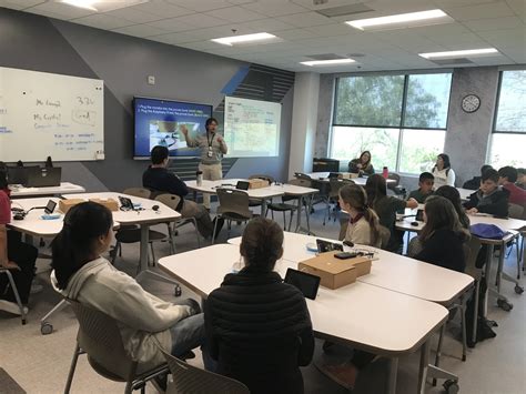 Broadcom Foundation Broadcom Foundation Helps Bridge The Digital Divide And Inspires Future