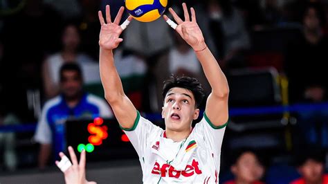 Simeon Nikolov The 17 Year Old Setter Sensation In Volleyball Youtube