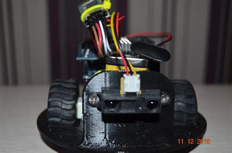 Arduino Robot With Ir Detector 3 Steps Instructables