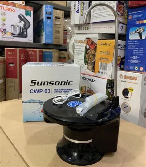 Pompa Air Galon Electric Cwp 03 Dengan Dudukan Gelas Lazada Indonesia