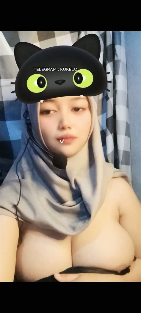 Yummyboo Hijab Tobrut Buka Buka Dikit