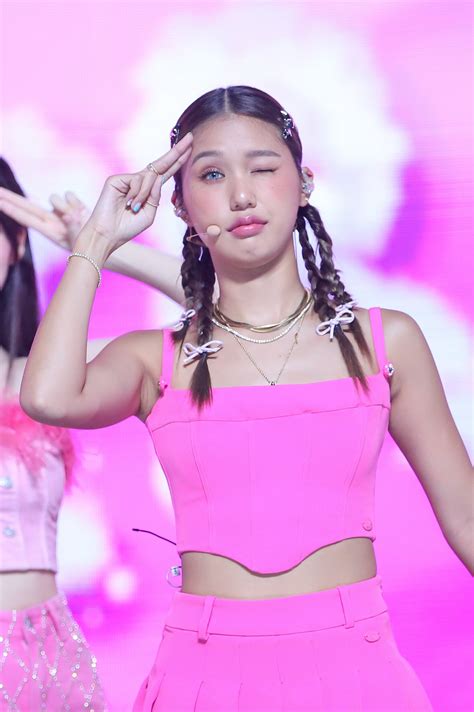 230802 Oh My Girl Mimi Celebrate At Show Champion Kpopping