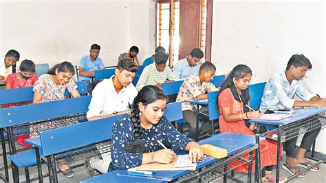 ఓఎంఆర్‌ బేస్డ్‌ ఆఫ్‌లైన్‌లో గ్రూప్‌ 1 ప్రాథమిక పరీక్షలు Namasthe Telangana