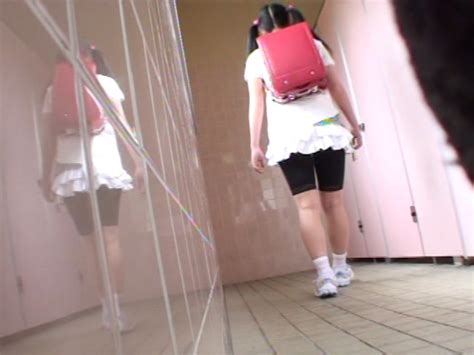 裏流出！ロ ータトイレ 撮映像 アダルト動画 Duga