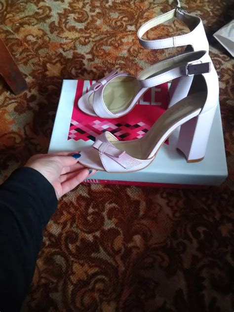 Шикарні босоніжки — ціна 700 грн у каталозі Босоніжки Купити жіночі речі за доступною ціною на