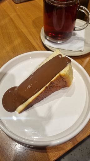 کافه ساعدی نیا تهران تصاویر، آدرس و نظرات مردم