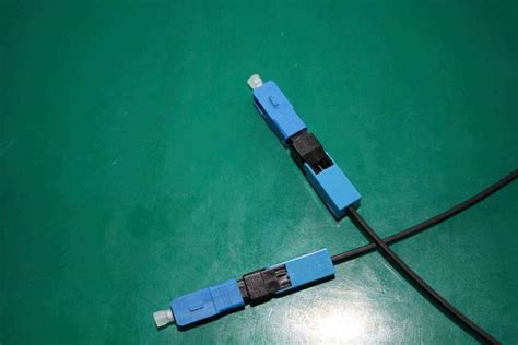 光纤线怎么连网线 老网线和光纤怎么接 光纤跳线怎么接网线 大山谷图库