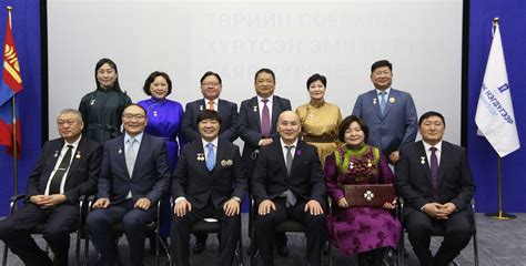 УНТЭ ийн хамт олон “Төрийн Соёрхол” хүртсэн Бөөр Элэг шилжүүлэн суулгах Үндэсний багийн