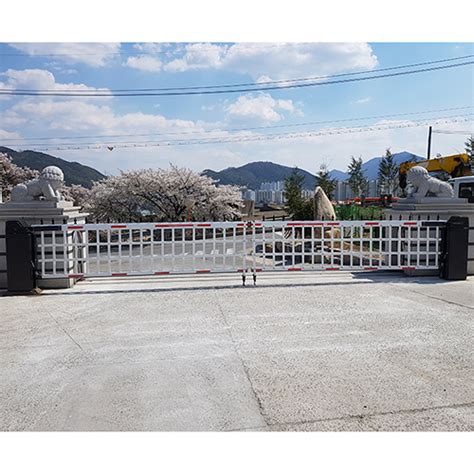 Wt 대문형차량차단기대문형주차차단기휀스형차단기휀스형차량차단기휀스형주차차단기회차로차량차단기 확대보기