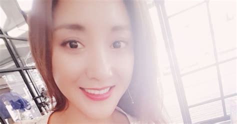 새댁 바다 밀착 원피스도 굴욕 없는 몸매 물오른 미모
