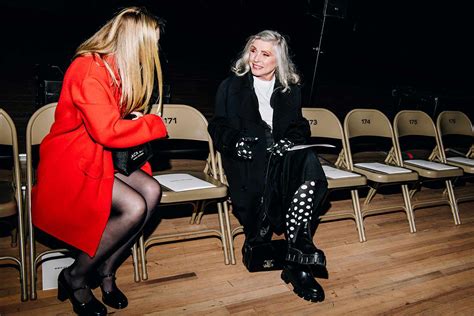 Dakota Fanning And Debbie Harry Sit Together At Marc Jacobs 2024 Show