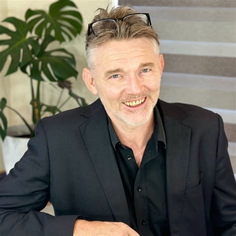 Stuart Pattison Linkedin