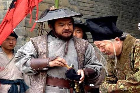 打下天下后，李自成犯了五个致命的错误，再无东山再起的可能了 凤凰网视频 凤凰网