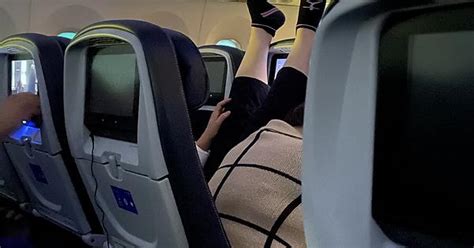 United Airlines Always Delivers Imgur