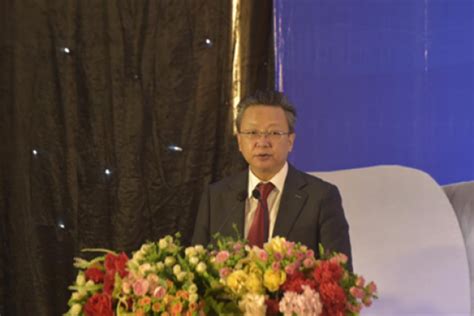 李极明大使出席2022中孟企业合作论坛并致辞