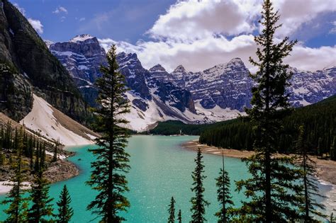 Can You Visit Moraine Lake In May