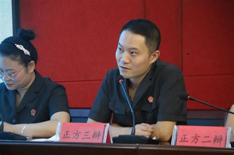隽法·书香 知行思辨展风采，唇枪舌战燃八月澎湃号·政务澎湃新闻 The Paper