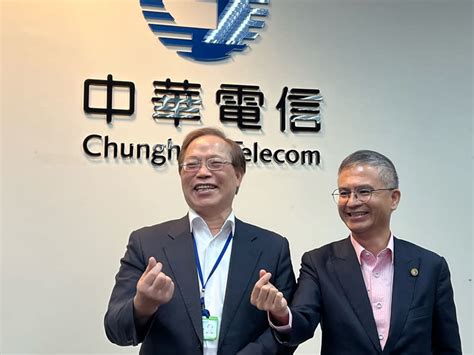 電信三雄2022全年財報出爐！中華電每股賺471元奪冠、台灣大營收寫新高紀錄