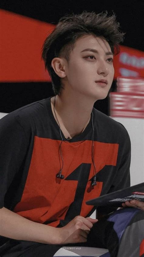 Pin By Mari 🦋 1312 On Z Tao Tao Exo Huang Zi Tao Zi Tao