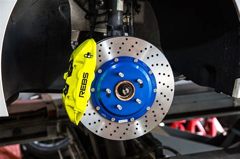 브렘보 Cts V 4p 프론트 블루하우징 Product 튜닝아이템 덱스크루