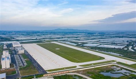 溧阳长荡湖机场来啦为A1类通用机场目前有多家通航公司入驻 龙城茶座 化龙巷