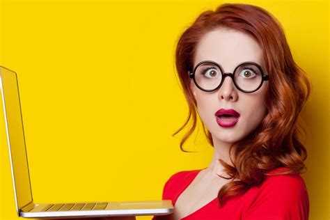 Удивленная девушка клипарт 46 фото