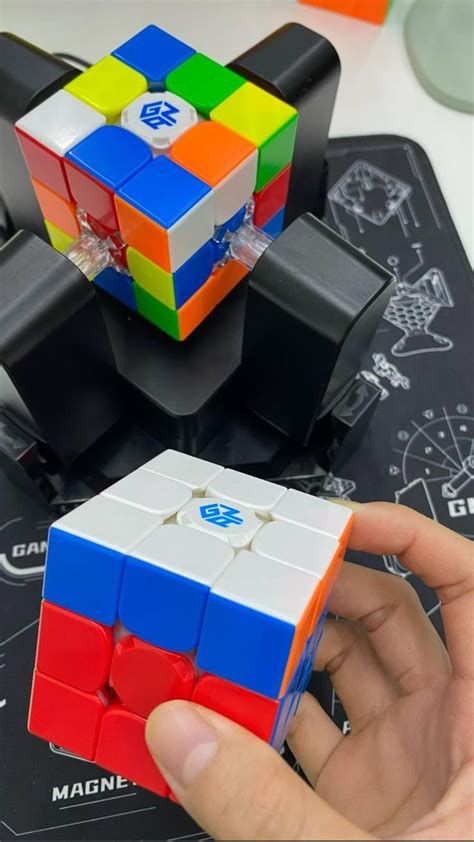 POV You Can Beat The Robot Rubiks Cube Cube Toys