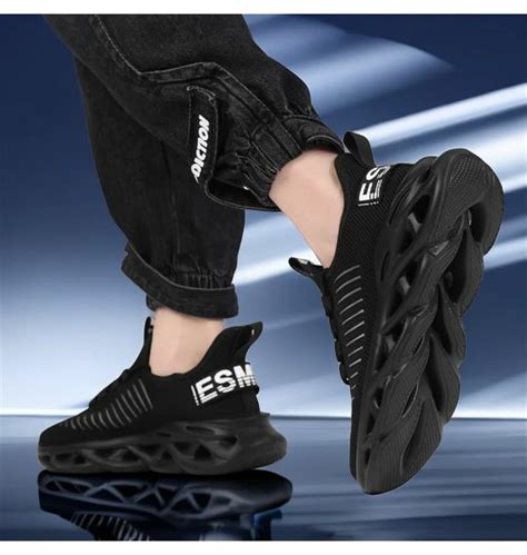 워킹화 런닝화 가벼운 발편한 운동화 남성용 러닝화 메쉬 니트 통기성 미끄럼 방지 초경량 다색 스니커즈 남성 티몬