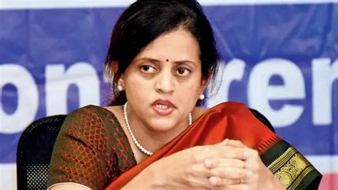 Maharashtra Ias Officer Ashwini Bhide Transferred Appointed As