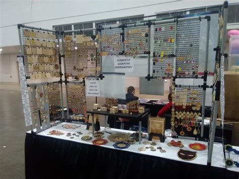 Modular Display Grid Display Stand Eventeny