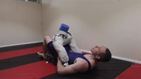 Entangled Arm To Triangle