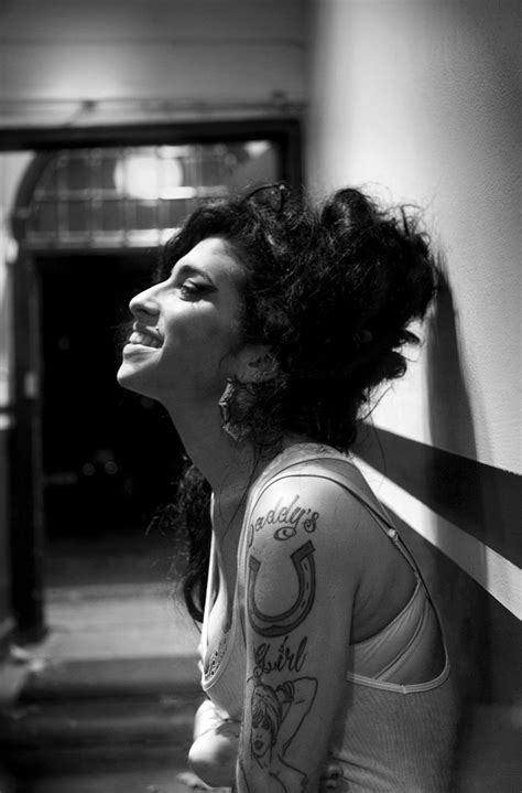 Signed Amy Winehouse Sex Pistols Debbie Harry Photos Up For Auction