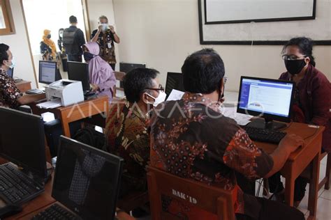 Pelayanan Pendaftaran Ppdb Online Antara Foto