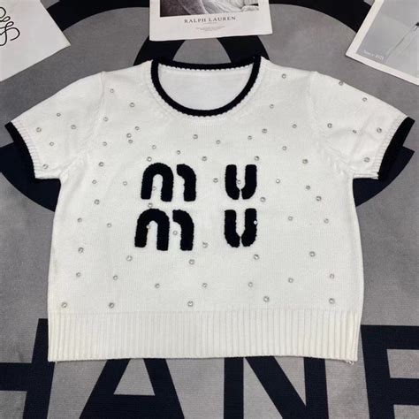 Футболка Miu Miu размер 42 цвет белый купить по выгодной цене в интернет магазине Ozon