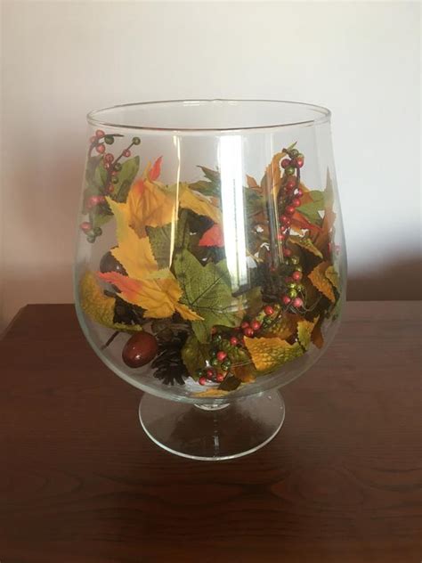 Великий декоративний келих — ціна 600 грн у каталозі Декоративні елементи Купити товари для дому