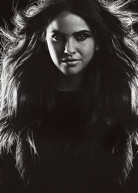 Shelley Hennig Teen Wolf Malia Teen Wolf Scott Teen Wolf Mtv