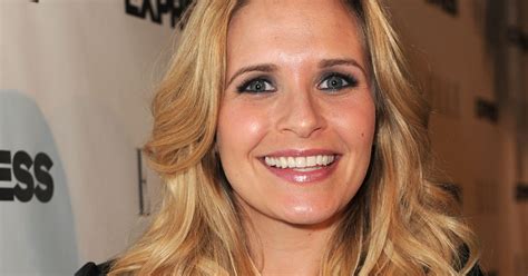 Who Is Young Ellis Grey On Greys Anatomy Sarah Paulsons