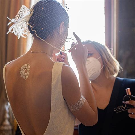 Home Crisam Professional Make Up Academy