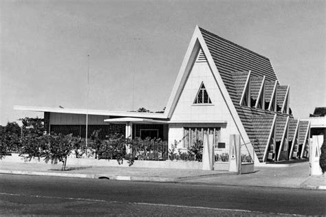 ម្ចាស់ស្នាដៃ ស្ថាបត្យកម្មអគារសណ្ឋាគារ កាំបូឌីយ៉ាណា និងកន្លែងល្បីៗក្នុងស្រុកខ្មែរ លោក តា លូ