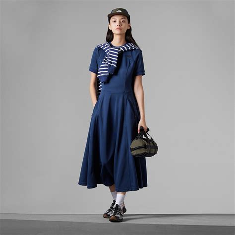 Thenorthface北面ue女先锋设计防晒修身连衣裙长裙23夏季新款81ktthe North Face Icon 2021