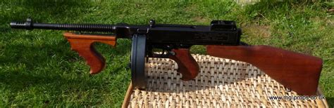 Chicago Tommy Gun
