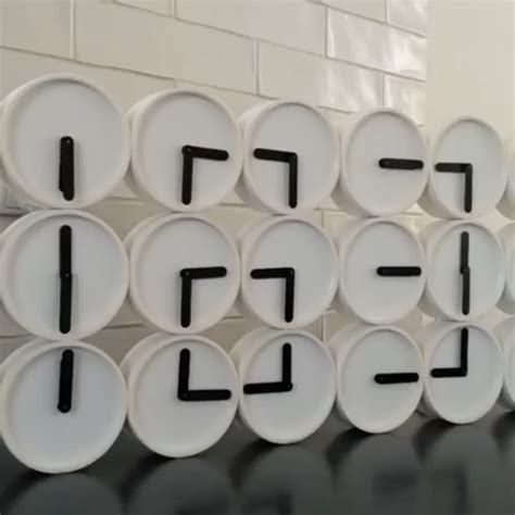 Digital Clock Made Of Analog Clocks Hackaday Io