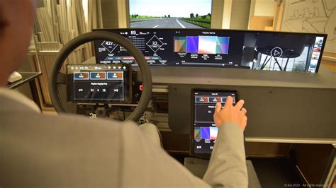 亚琛工业大学利用 Altia 进行 Adas、自主和软件定义车辆 Hmi 研究 Altia 用户界面设计工具和 Gui 软件