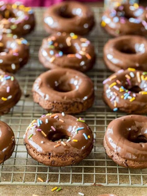 Baked Chocolate Donuts Sugar Spun Run