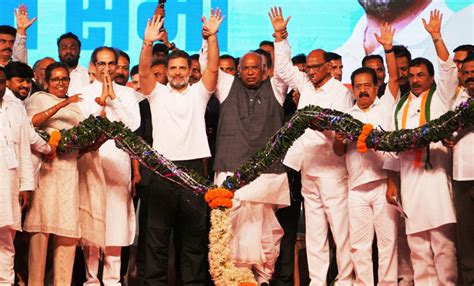 Mva Guarantees Rs 3000 And Free Bus Travel For Women Caste Census