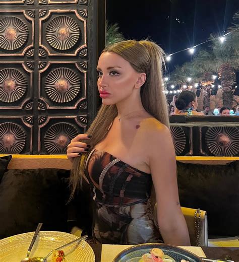 Mika Raun Kaç Yaşında Ünlü Fenomenin Gerçek Adı Ne Tekirdağ Bakış