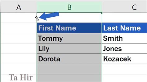 An Excel Chart With The First Name And Last Name Highlighted On Each Column As Well As
