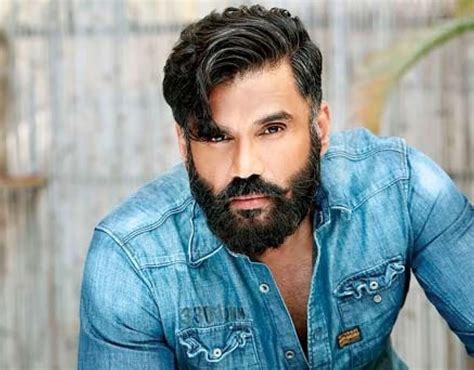 Sunil Shetty News डांस दीवाने में जज पैनल में माधुरी दीक्षित नेने के साथ शामिल होंगे सुनील